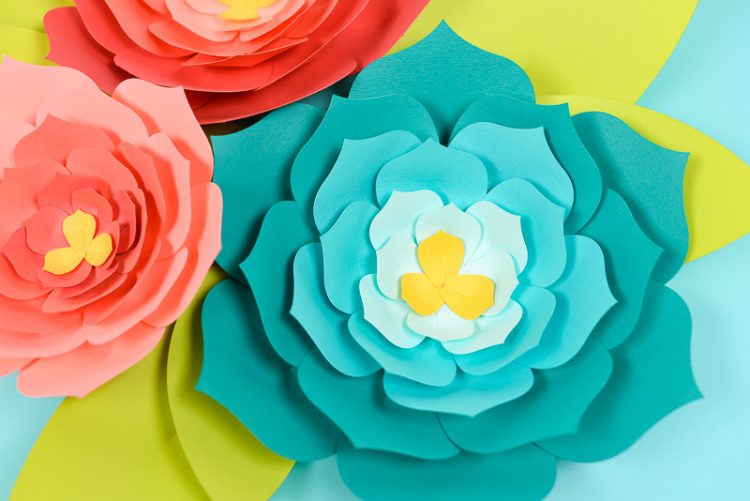 Easy Giant Paper Flower Templates With Step By Step Tutorials Paper 
