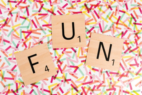 DIY Scrabble Words with Your Cricut - Free SVG! - Hey, Let's Make Stuff DIY Scrabble Words with Your Cricut - Free SVG! - Hey, Let's Make Stuff